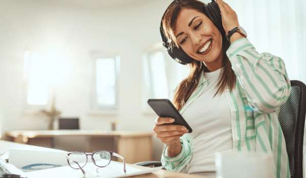 9 ways managers can support employee growth + development